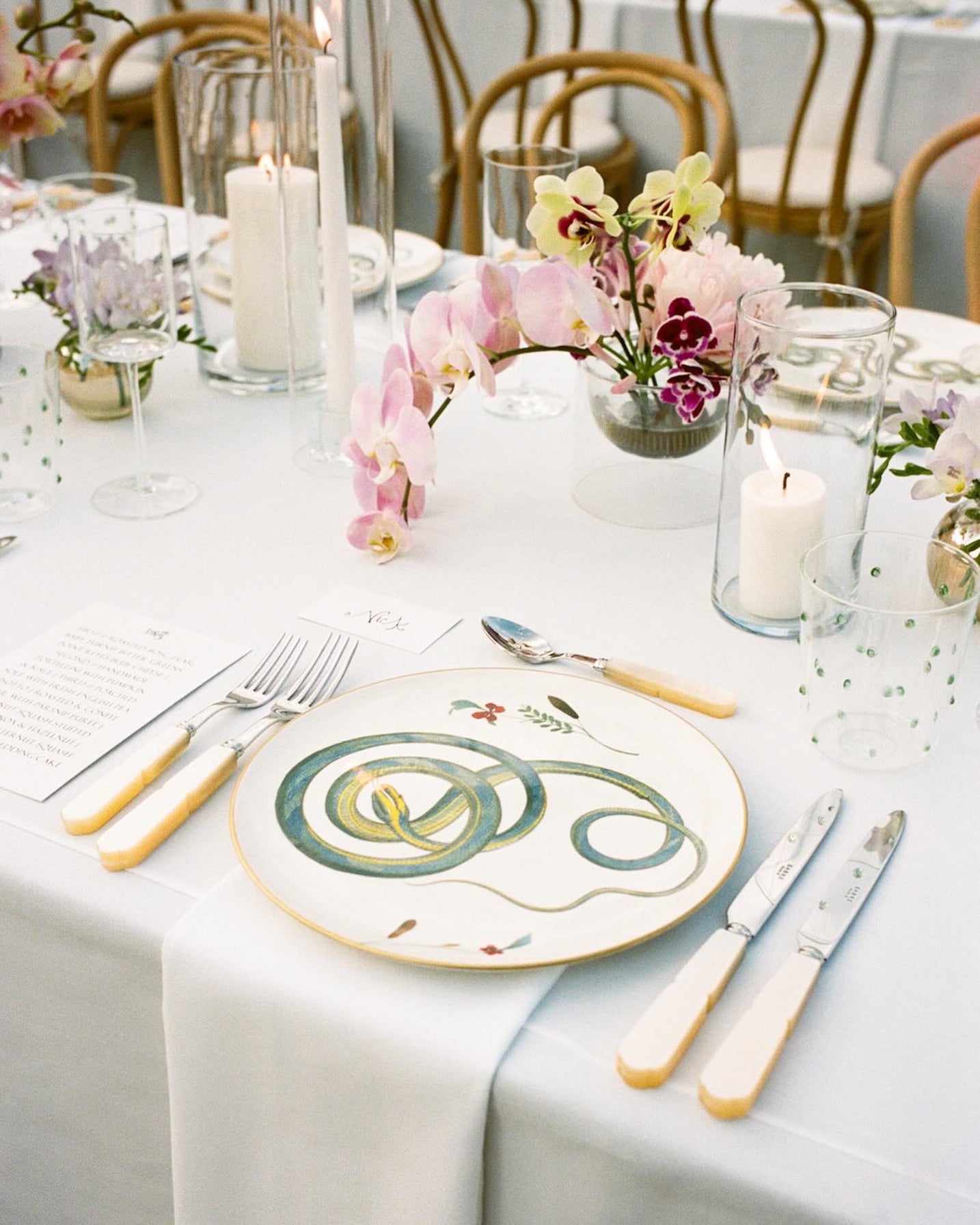 Eden Serpent Dinner Plates – the ARK rentals