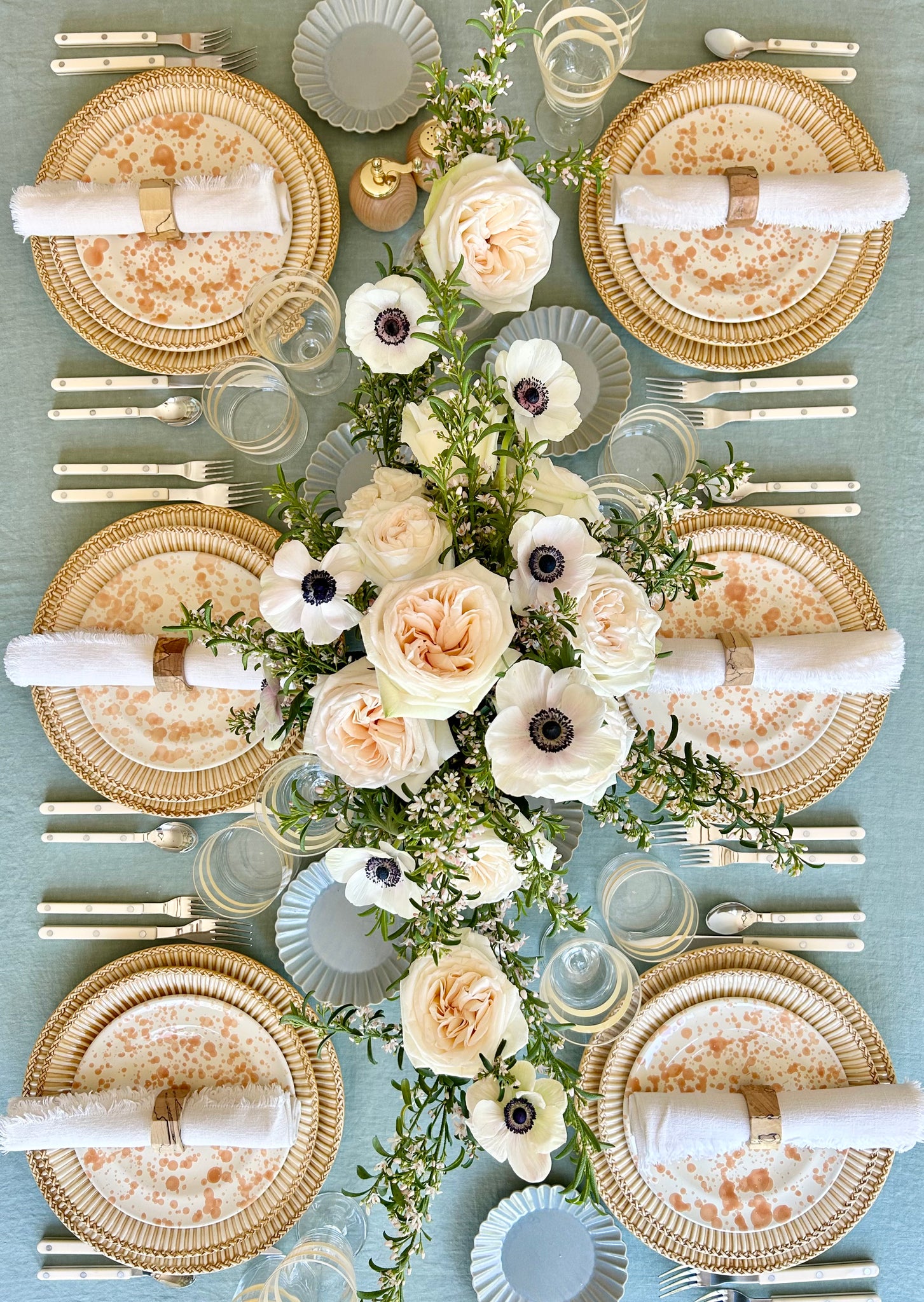 Treccia Charger - Natural – thearkrentals