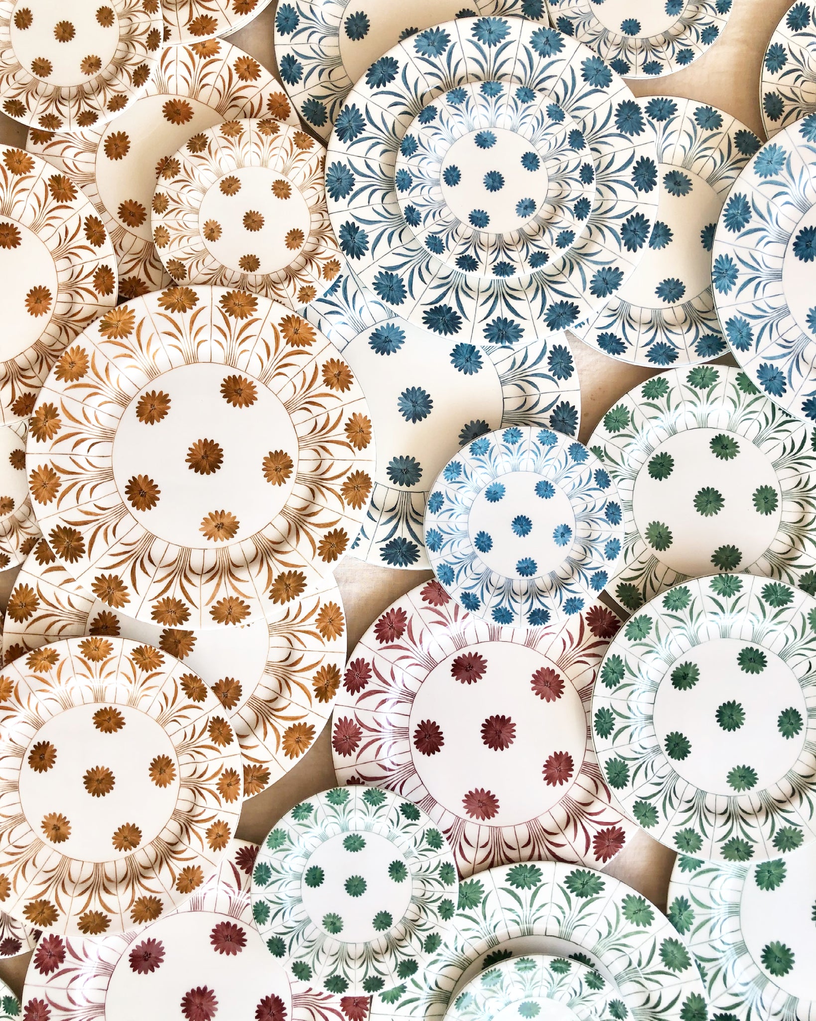 Margherita Dinner Plate - Garnet – the ARK rentals